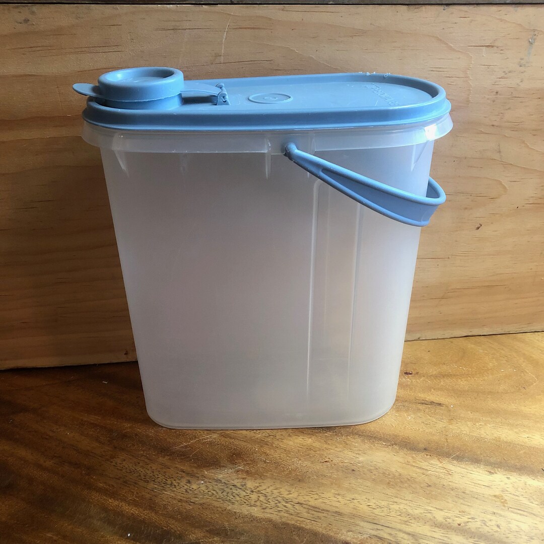 Tupperware 587-7 Jug With 588-7 Grey Lid and 510-31 Flip Lid - Etsy