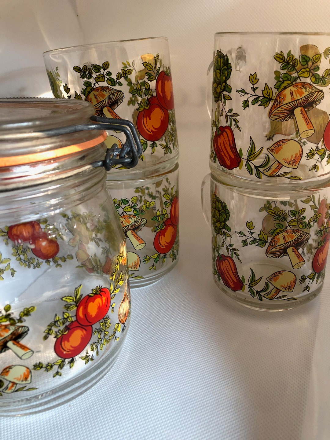 Arc France Glass Jar With Wire Bail and Glass Lid, Spice of Life Design ...