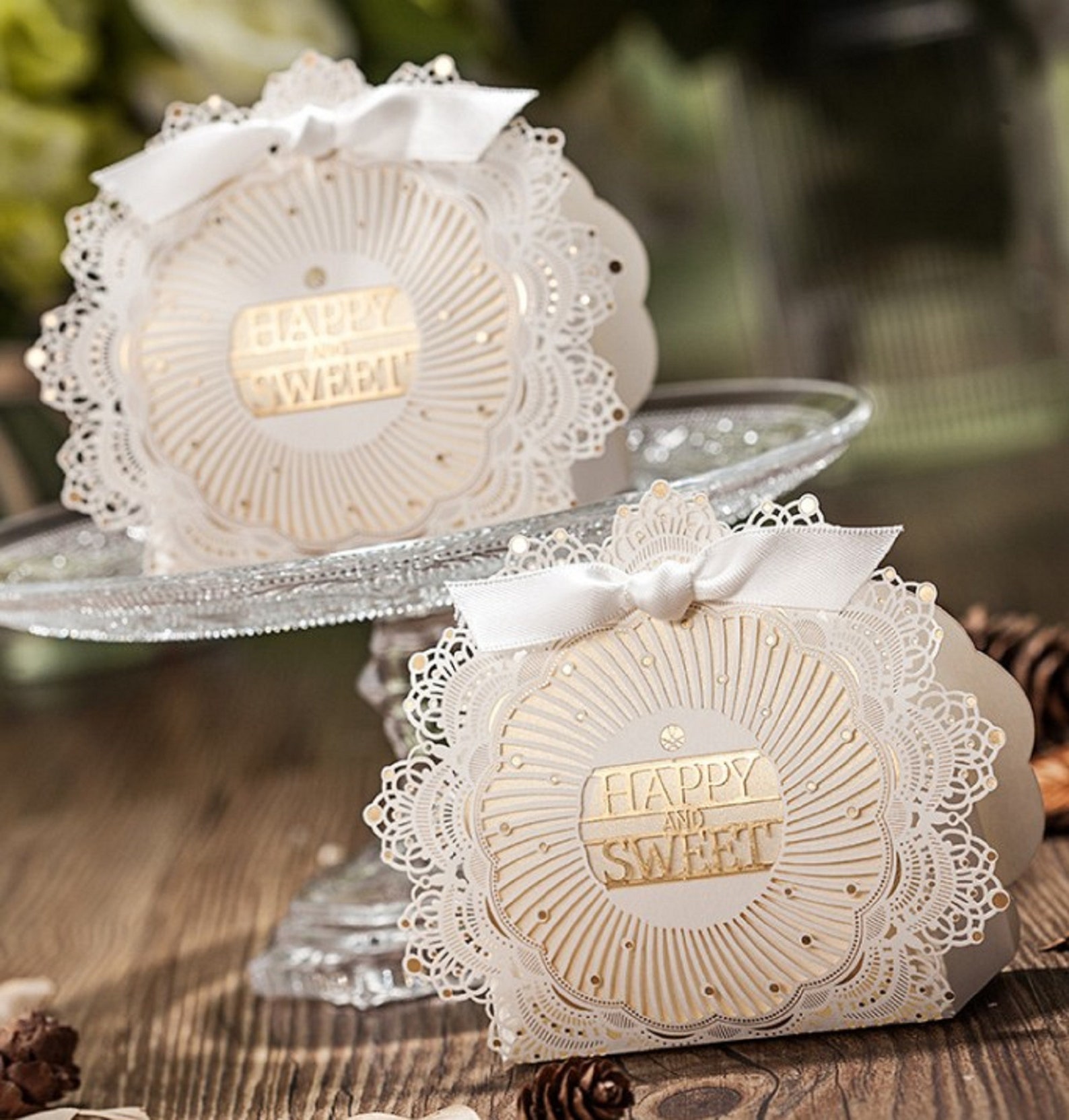 50pcs Candy Boxes Wedding Favor Boxes Laser Cut Party Wedding Favor ...