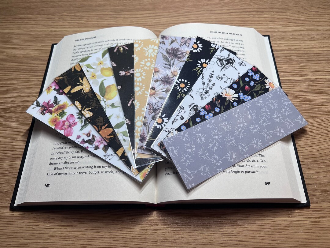 Bee Themed Bookmarks | Honey Honeycomb Floral Design Save the Bees ...