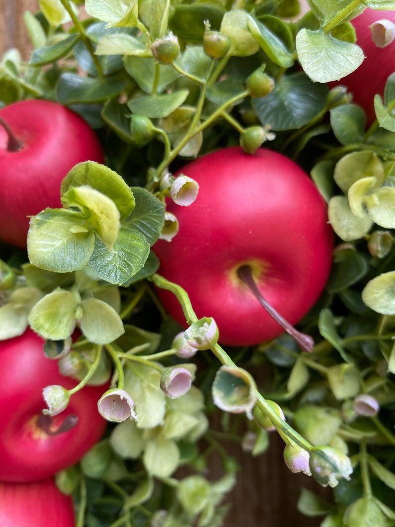 Red Apple Wreath Everyday Wreath Fall Greenery Wreath With - Etsy