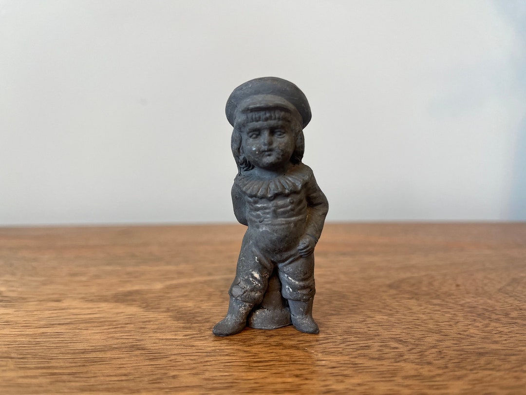 Vintage Black Clay Paperboy Figurine - Oddities and Knick Knacks - Etsy