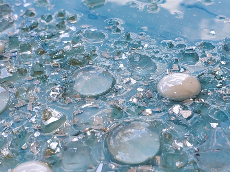 Abstract Resin Painting, Mint, Luster Turquoise, White Resin Pastes ...