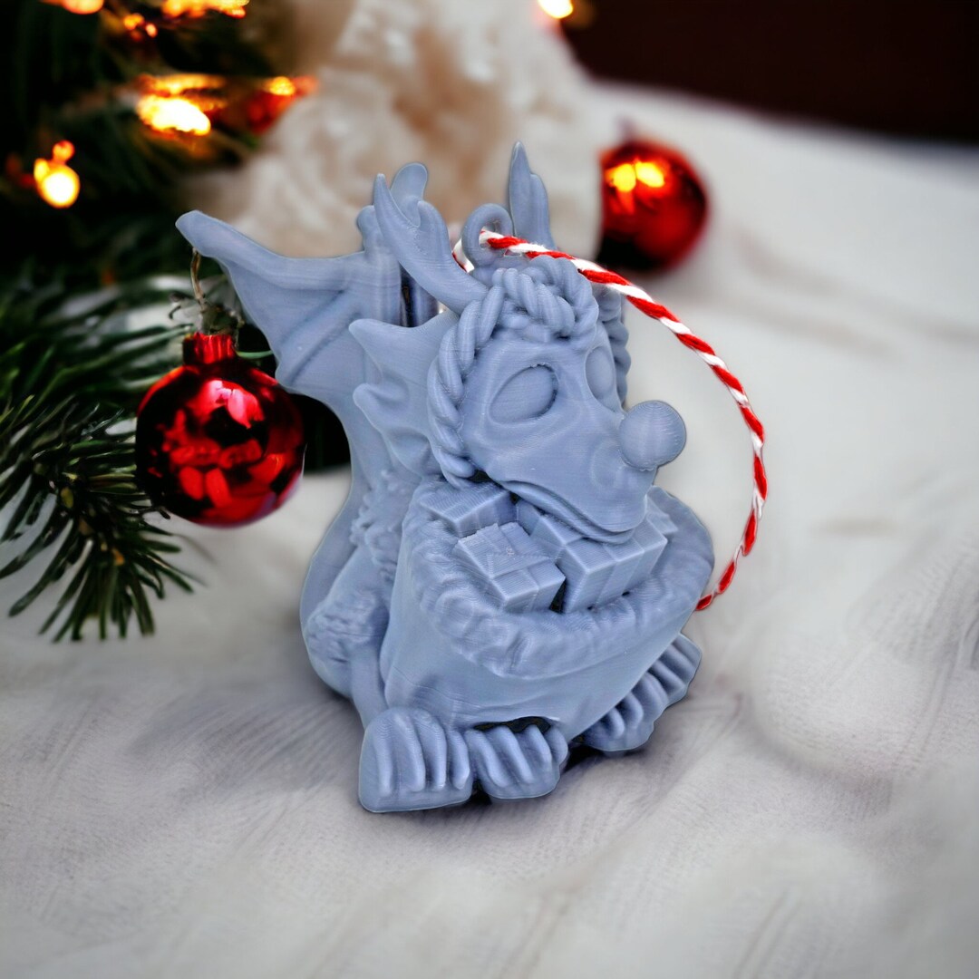 Dnd Gifts Dwaggy the Present Hoarder Fantasy Dragon Ornament for ...