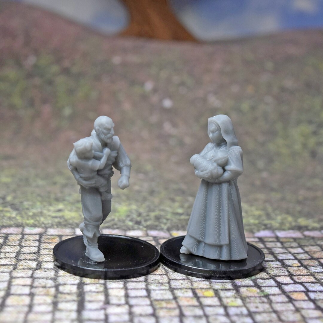 Npc Miniature Parents With Kids Scatter Dnd Miniature Pieces for ...