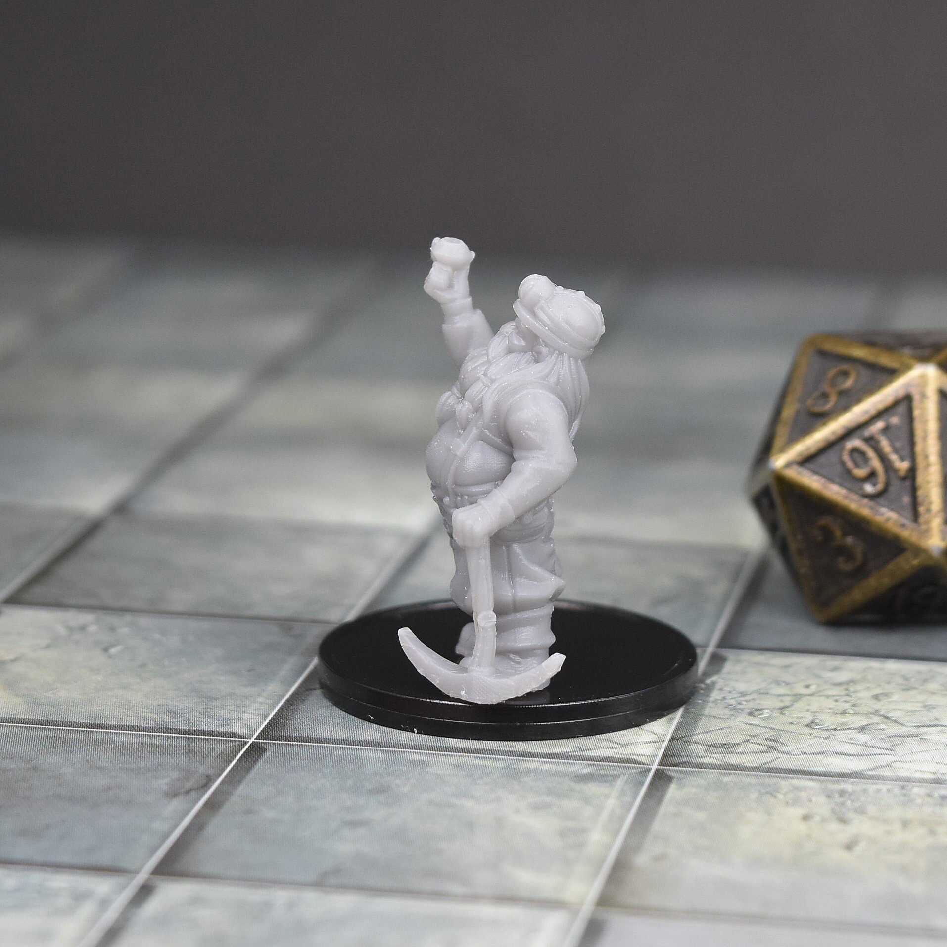 Dwarf Gem Miner DND Miniature for 28mm Miniature Role Playing - Etsy