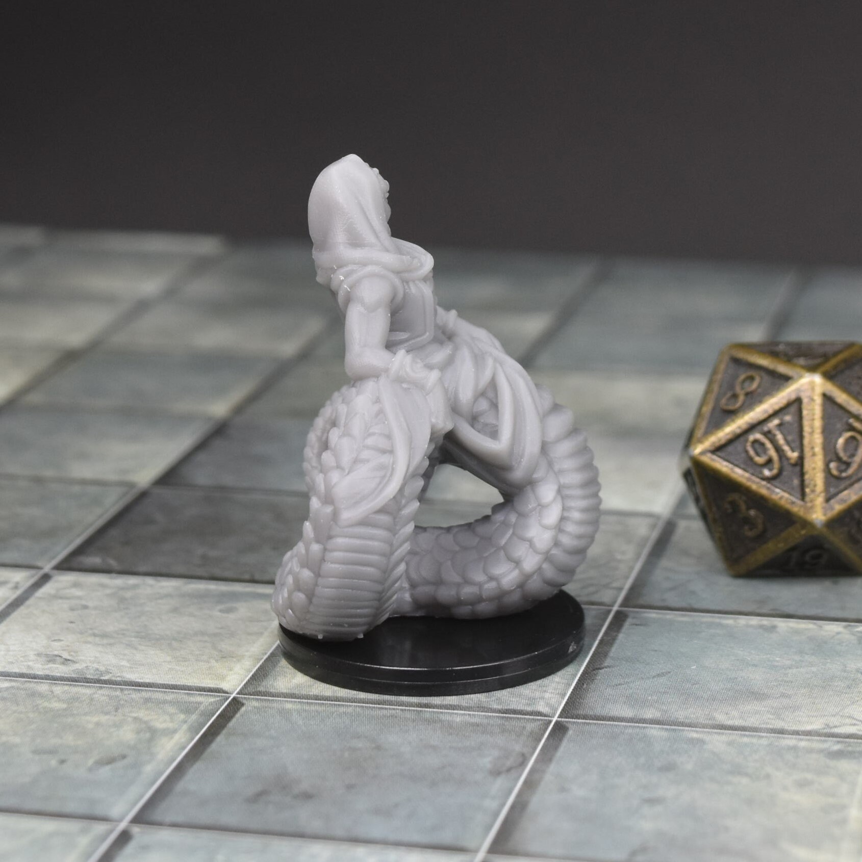 Naga Snake Woman Resin Miniature for D&D and Miniature - Etsy.de