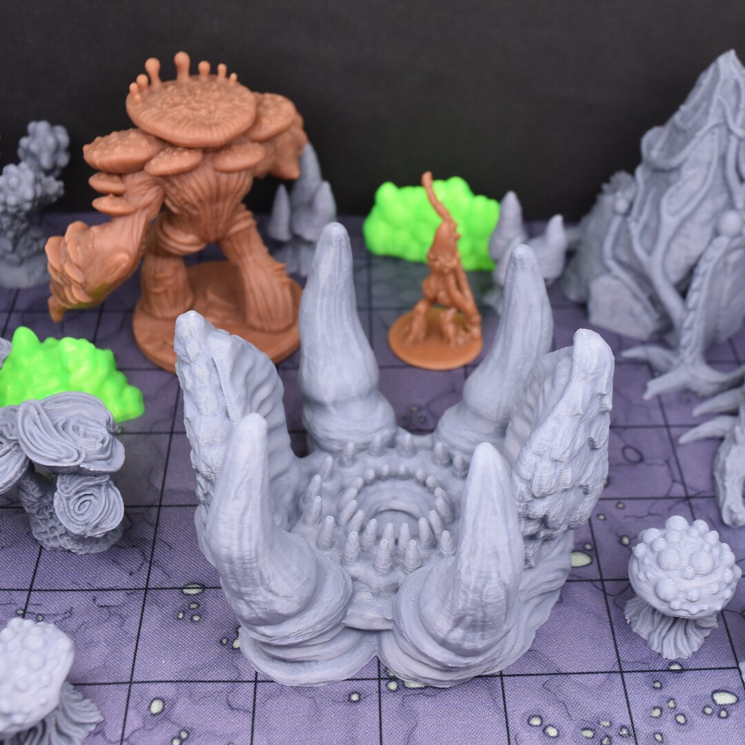 Dnd Terrain Large Breaching Sand Worm Miniature Wargaming Tabletop Miniature for Use as Dnd ...