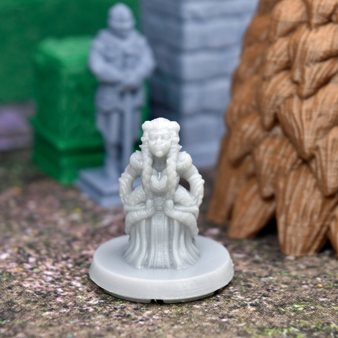 D&D Female Dwarf Noble Resin Miniature for Tabletop Wargaming Fantasy ...