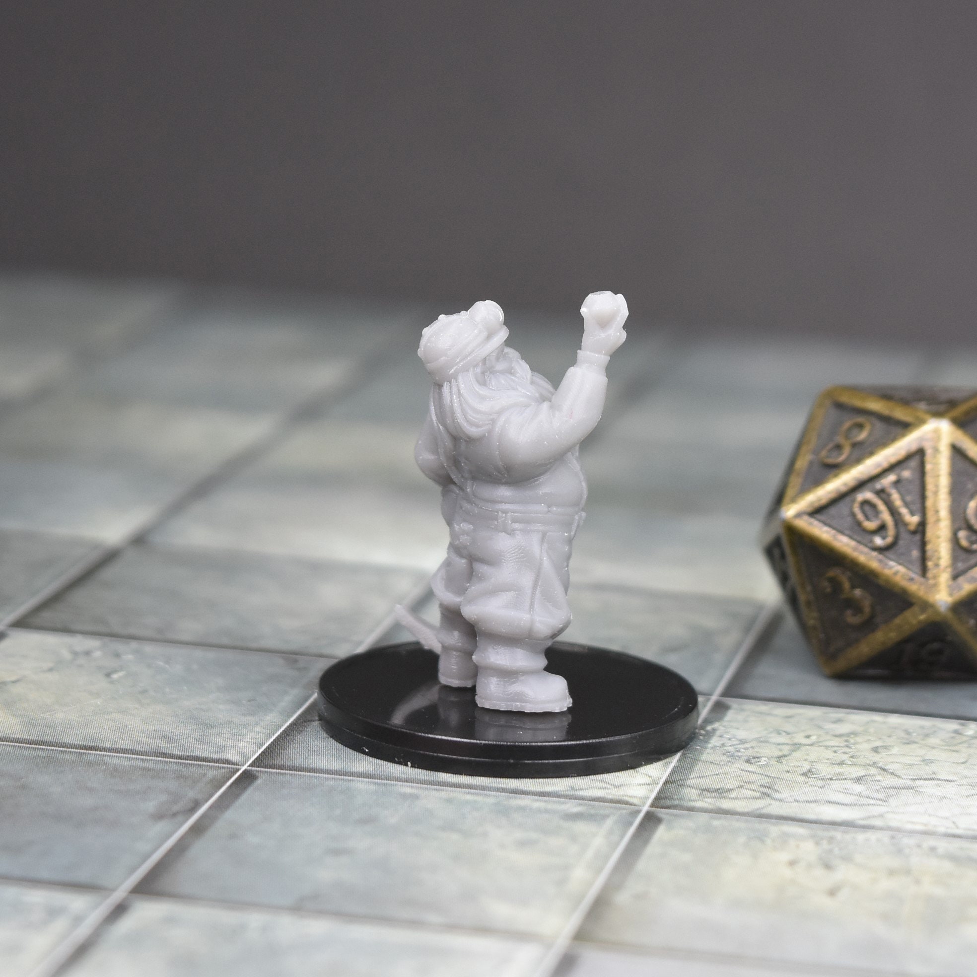 Dwarf Gem Miner DND Miniature for 28mm Miniature Role Playing - Etsy