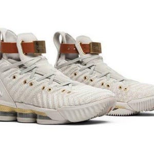 NEW Nike Lebron 16 HFR Harlem Fashion Row Sail BQ6583-100 Women Sz 8.5 ...