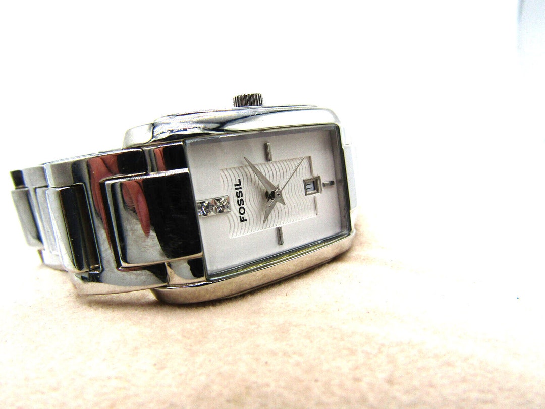 Vintage Beautiful Fossil ES-2021 Diamond Watch With Textured Bright ...