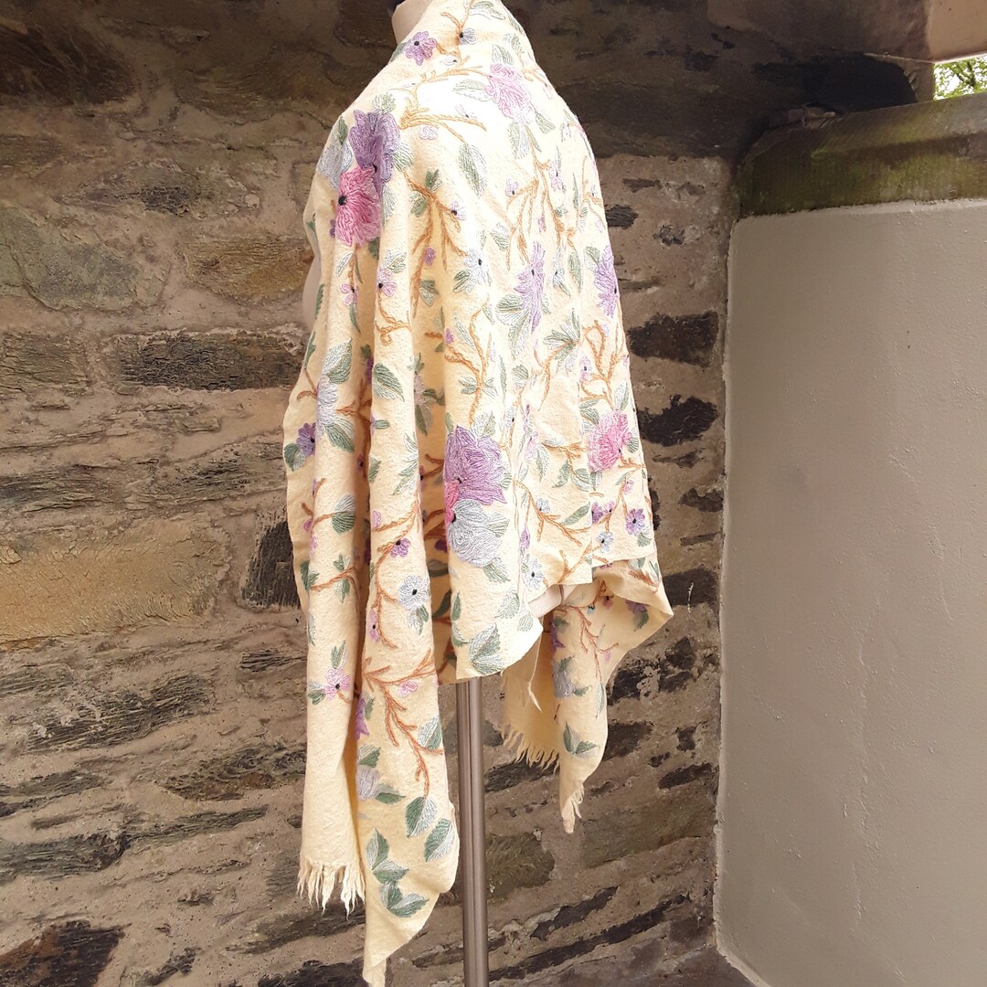Large Vintage Cream Wool and Cashmere Shawl Exquisitely Embroidered ...