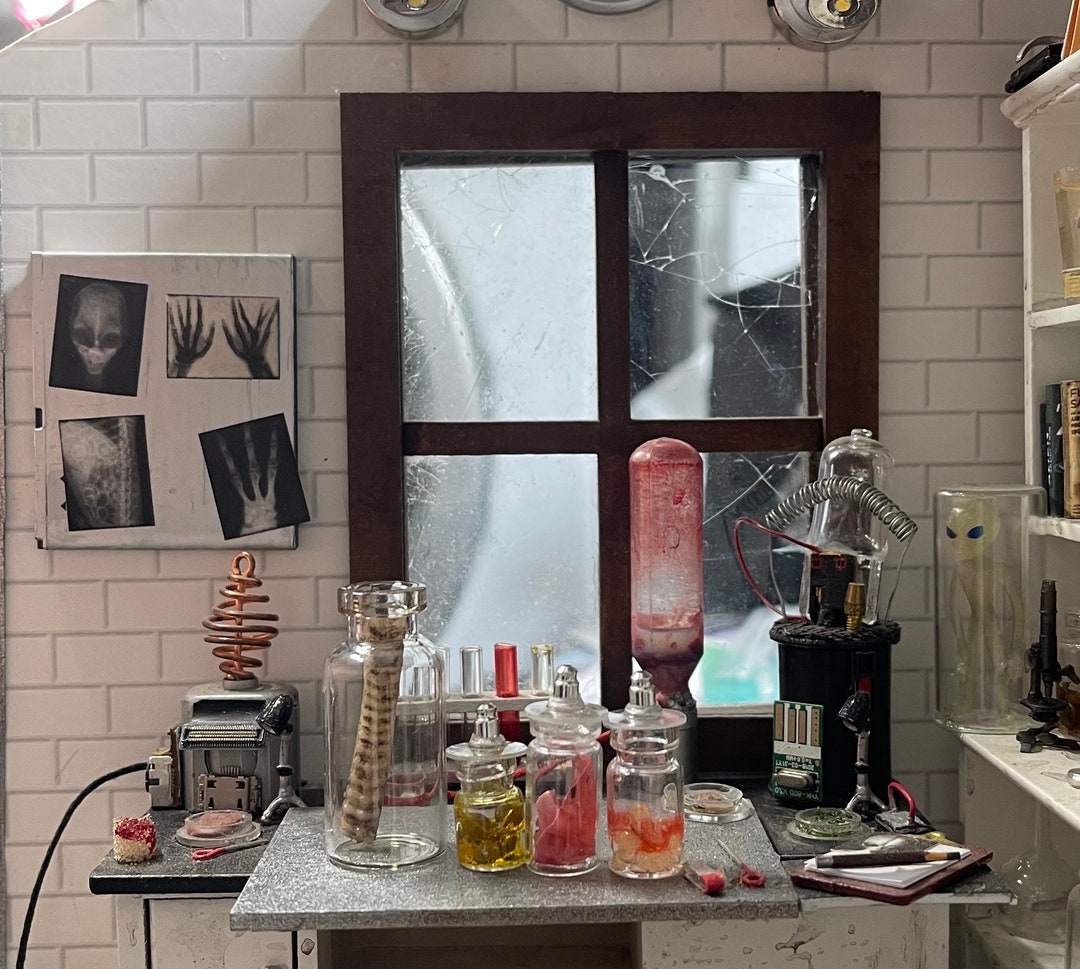 4 Pc Set Medical Science Alien Bottles for Laboratory - This is Not ...