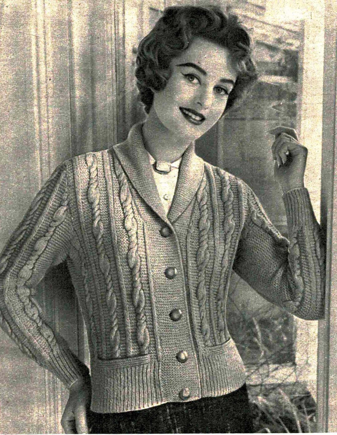 1940's Cable Knit Cardigan Pattern Women 1-size up to 36" 91.5cm Jacket ...