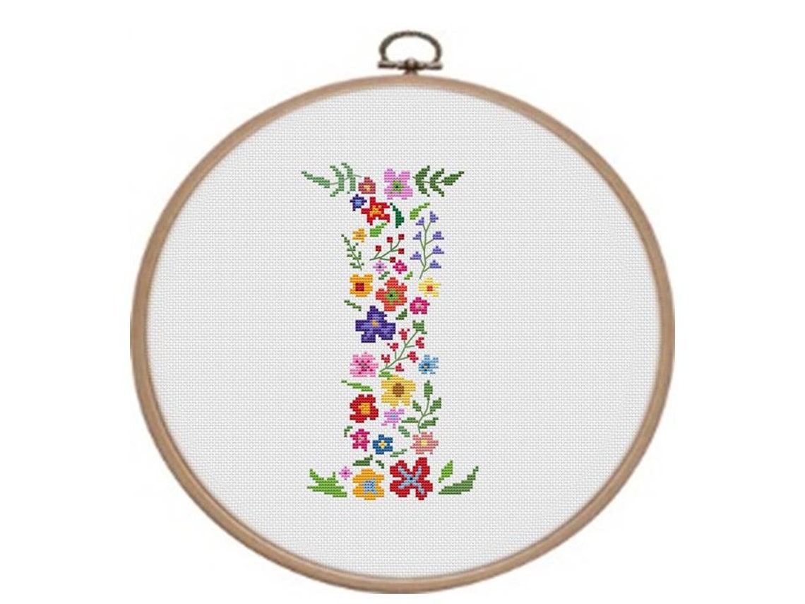 Monogram I cross stitch pattern Floral initial xstitch | Etsy