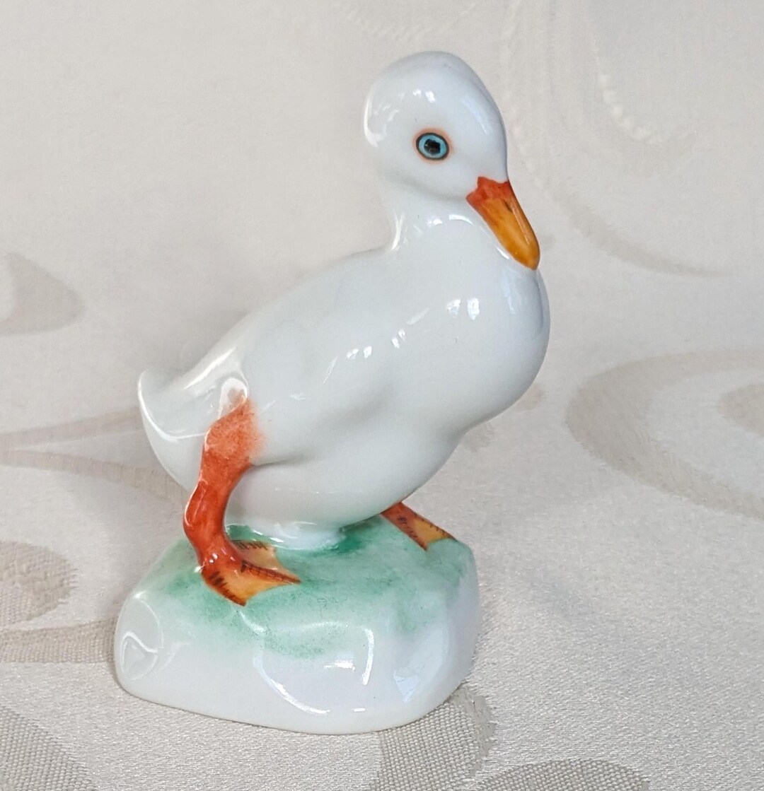 Herend Porcelain Figurine Small White Duck Hungary Porcelain Goose ...