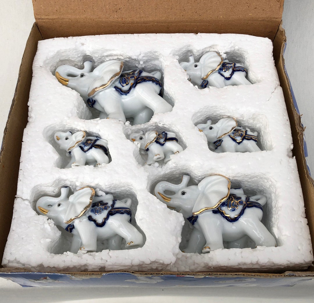 Asian Porcelain Elephants Elephant Family Lucky Elephants Blue White ...