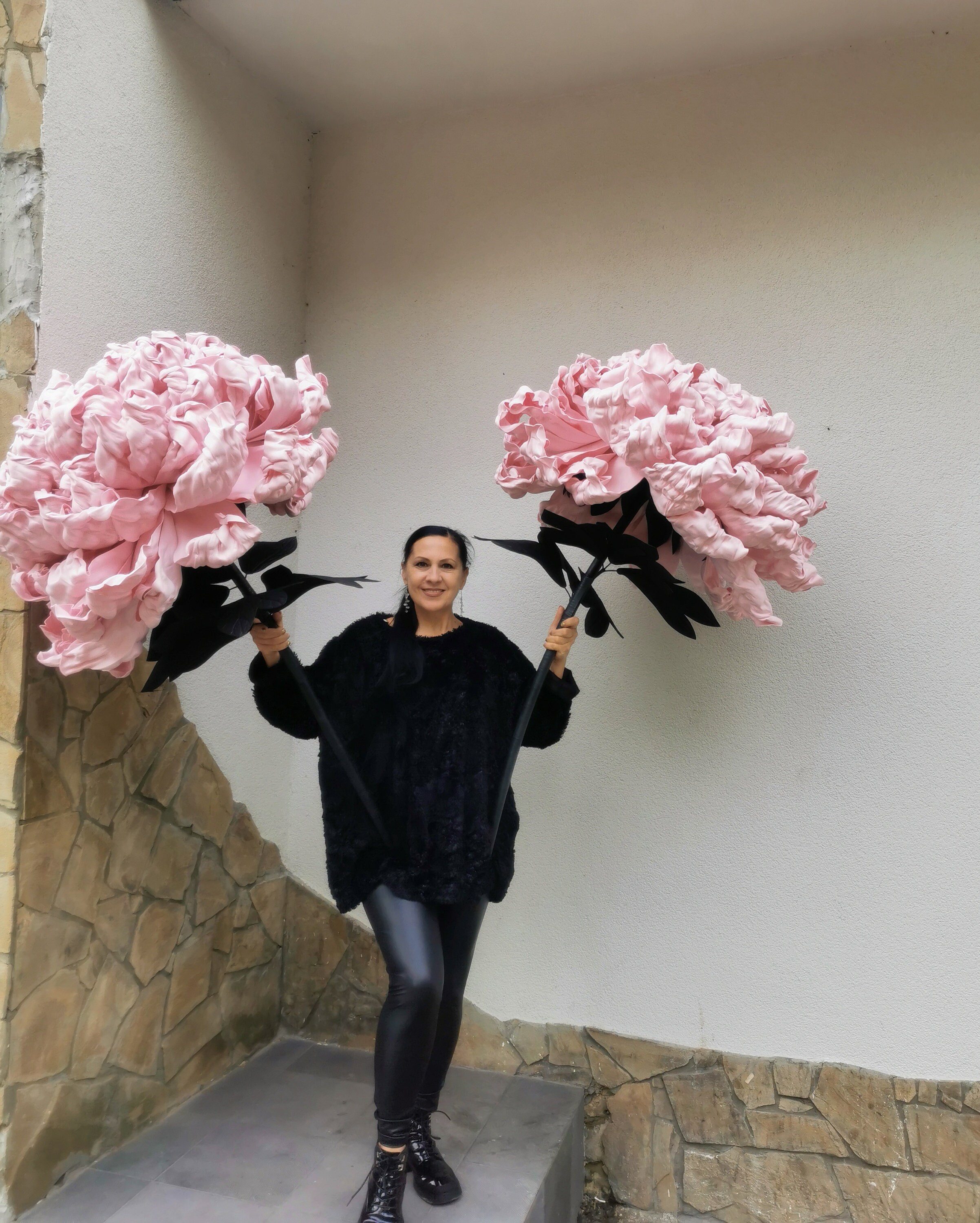 Giant White Self-standing Flower. Extra Large Artificial Flowers on ...