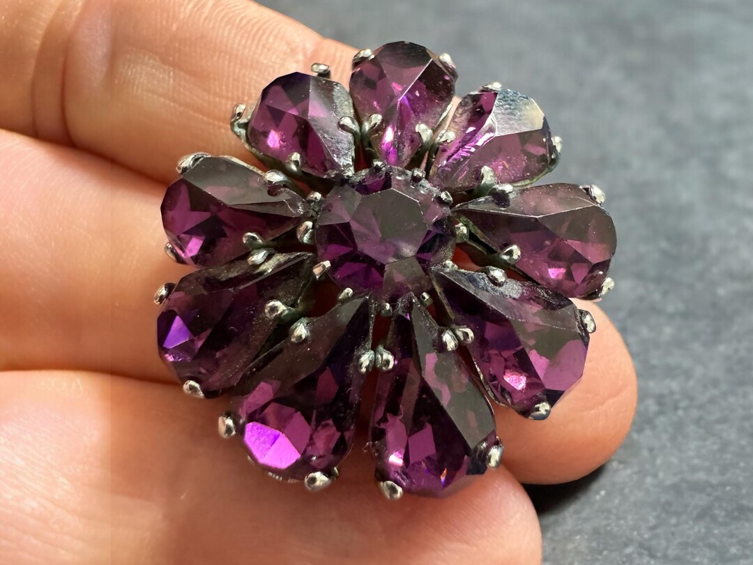 Vintage Amethyst Glass Claw Set Cluster Flower Head Brooch - Deep ...