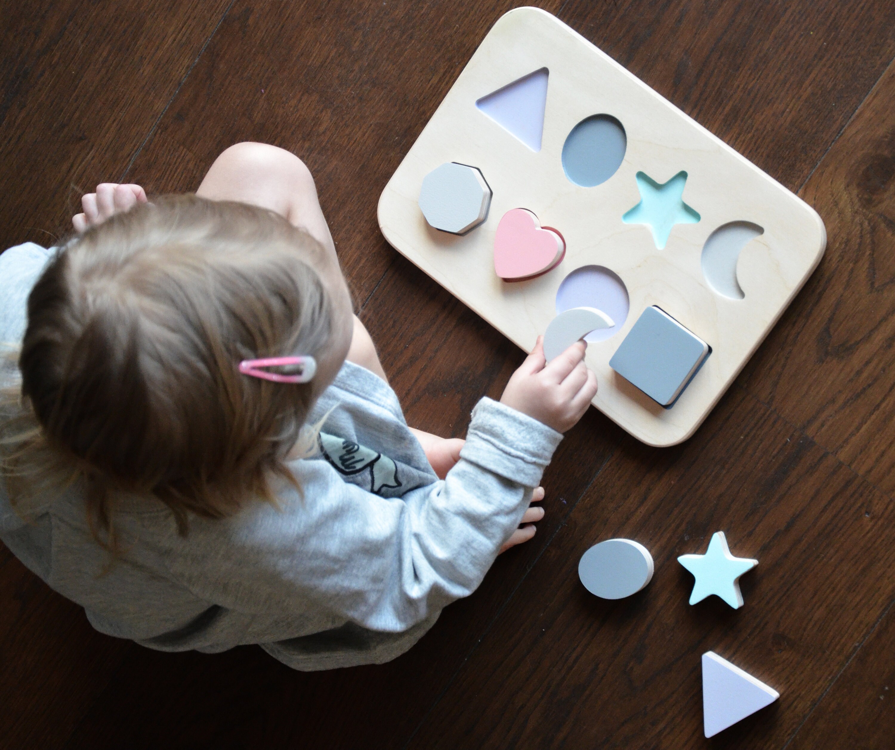 Shapes Puzzle - Toddler Busy Toy. Wooden Sensory Toy, Geometric Shapes ...