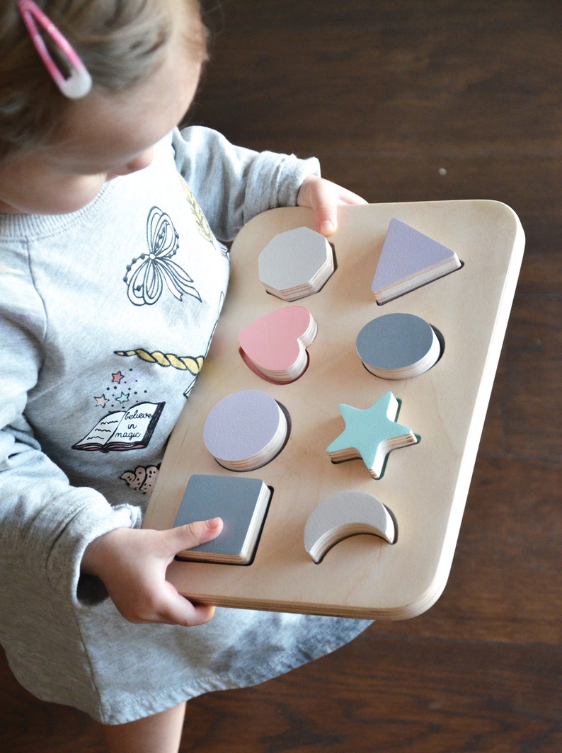 Shapes Puzzle - Toddler Busy Toy. Wooden Sensory Toy, Geometric Shapes ...