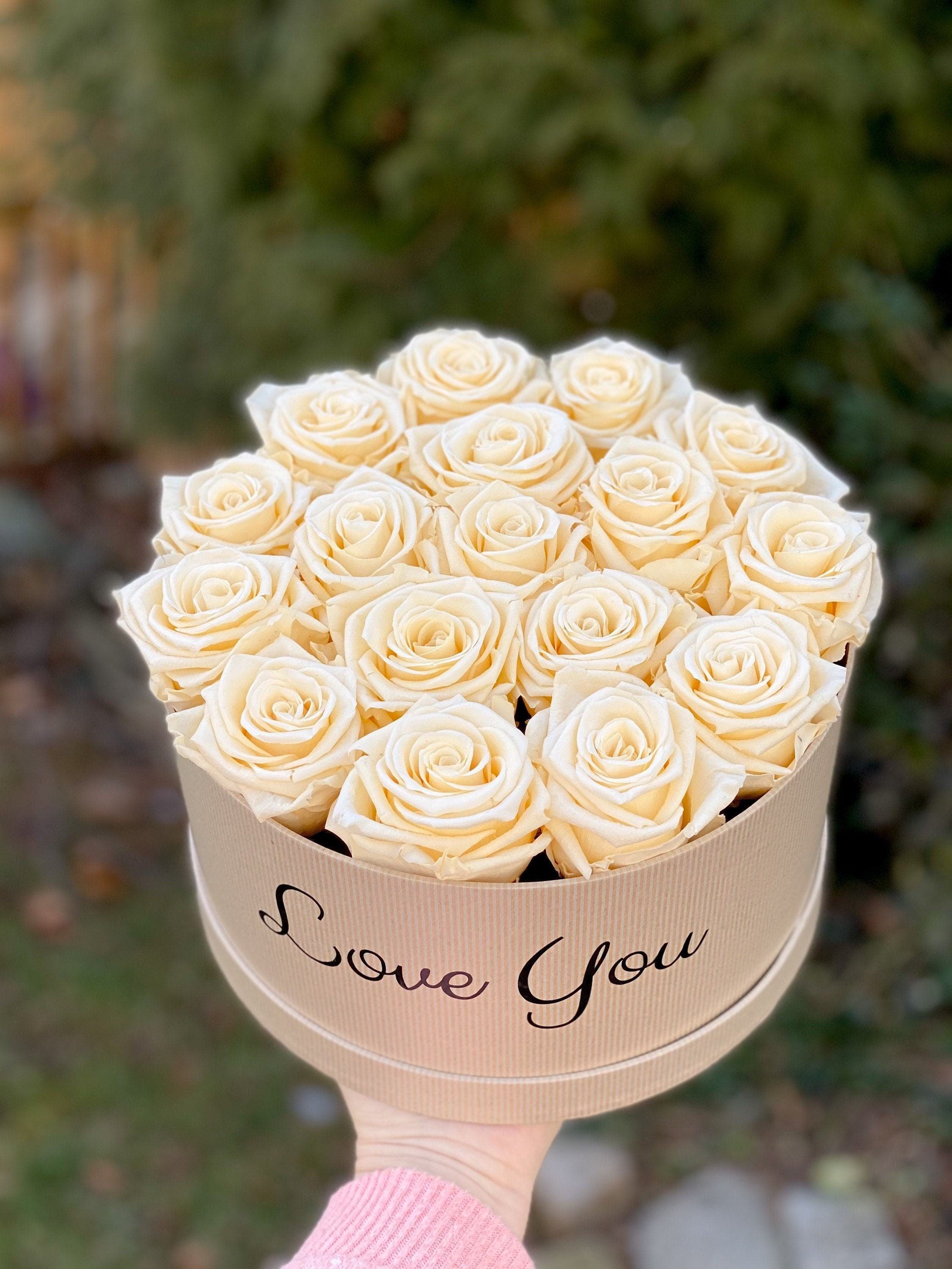 Preserved Roses That Last A Year in A Round Box Rose Box | Etsy