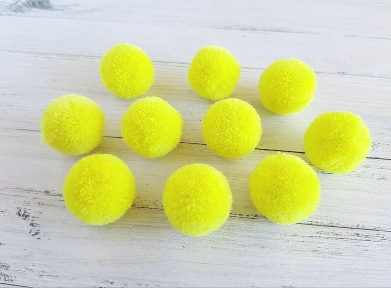 10 Wool Bobbles 2 Cm Pompom Lemon Yellow Real Wool - Etsy