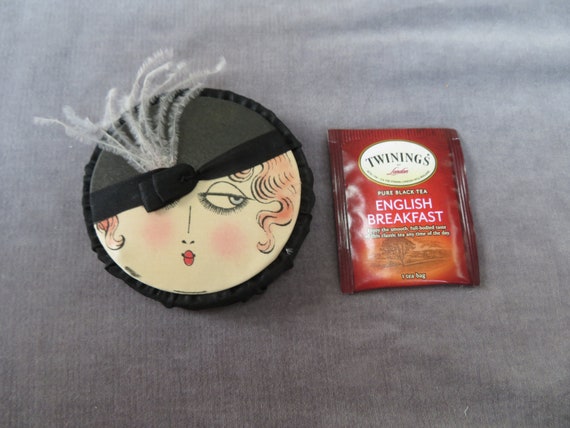 1920s Flapper Face Powder Box , Silk Covered Thin Car… - Gem