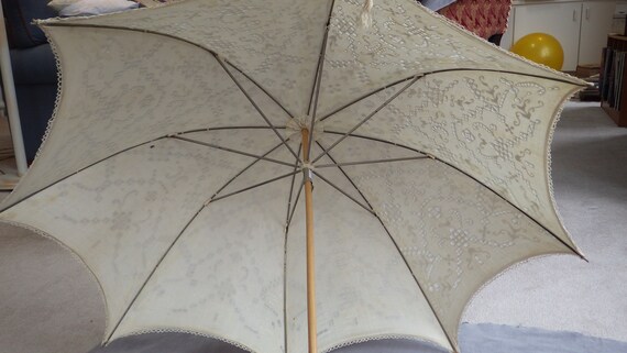 Large Linen Parasol with Ample Italian Embroidery, Li… - Gem