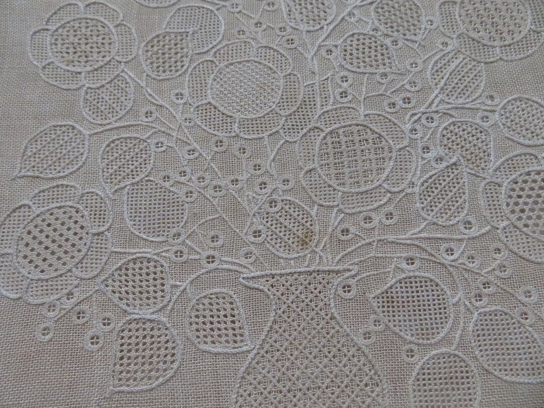 1923 Accomplished Drawnwork Embroidery Sampler , Schwalm Resemblance ...