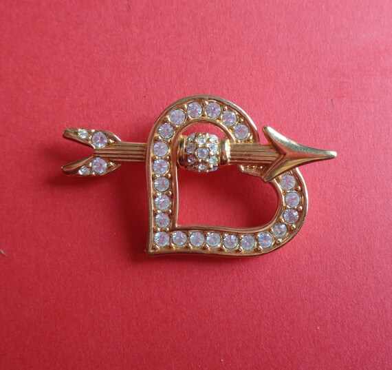 Gorgeous Swarovski Swan Signed Heart And Arrow Rhines… - Gem