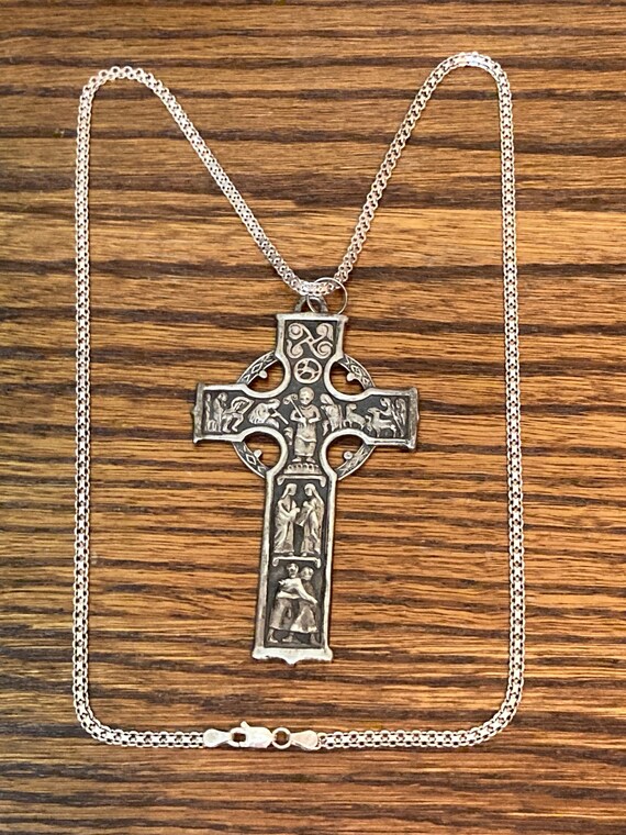 Christian Cross and Chain Sterling Silver - Gem
