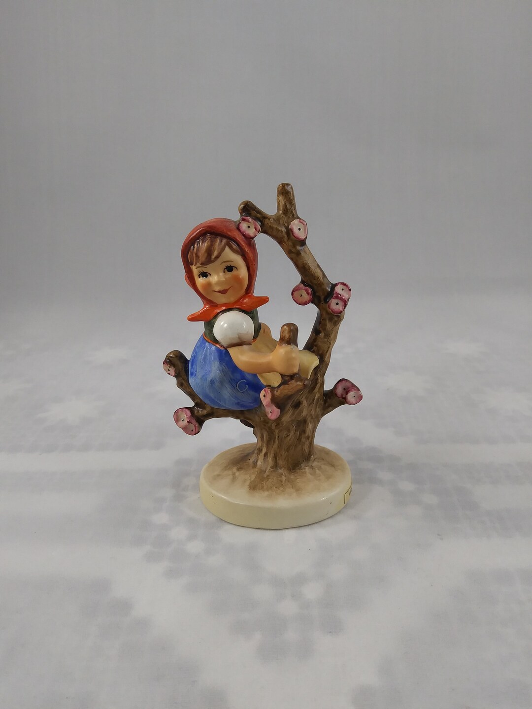Apple Tree Girl Hummel Figurine - Etsy