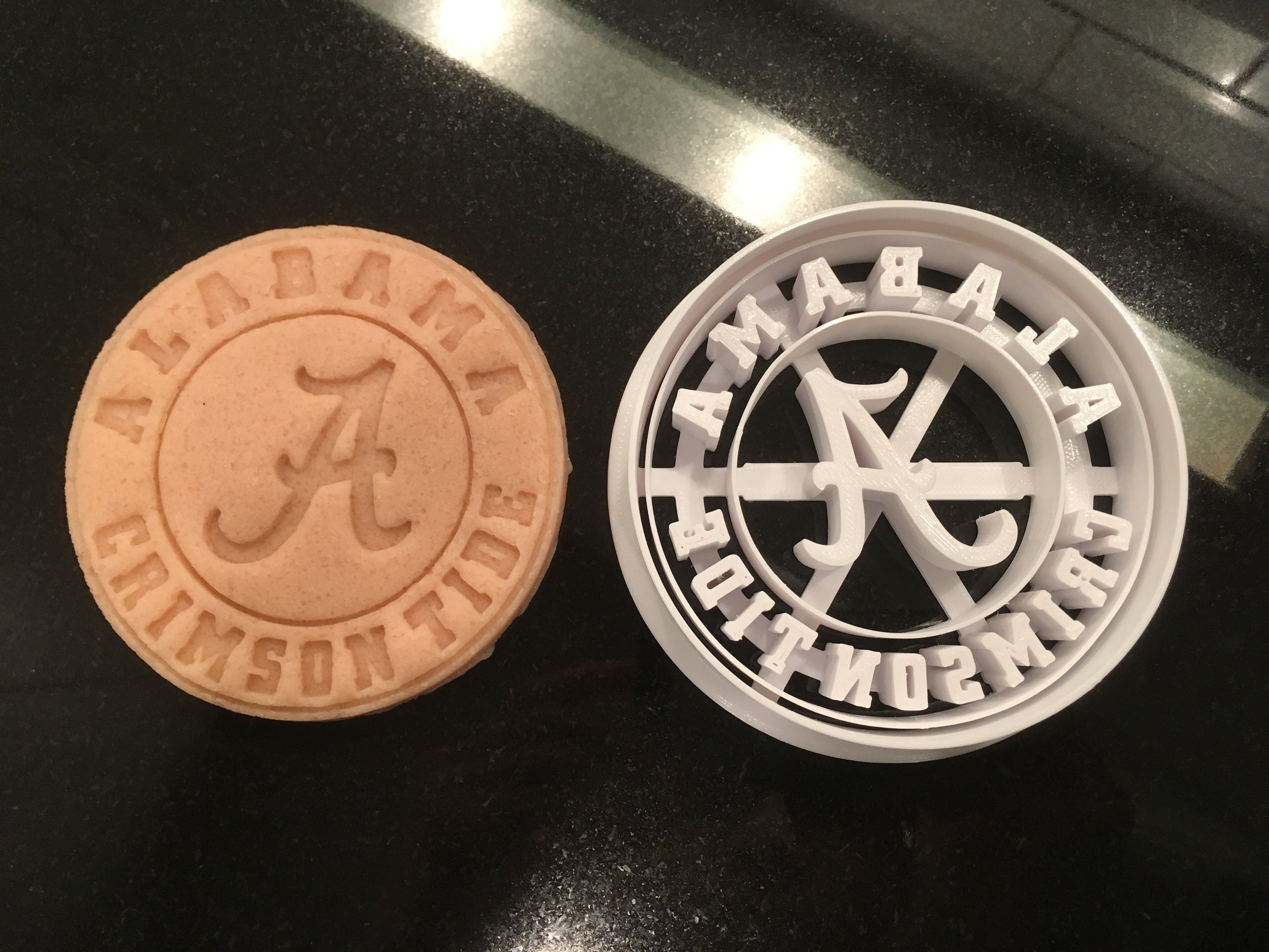 Officially Licensed Alabama Crimson Tide Circle Logo Cookie Cutter - Etsy