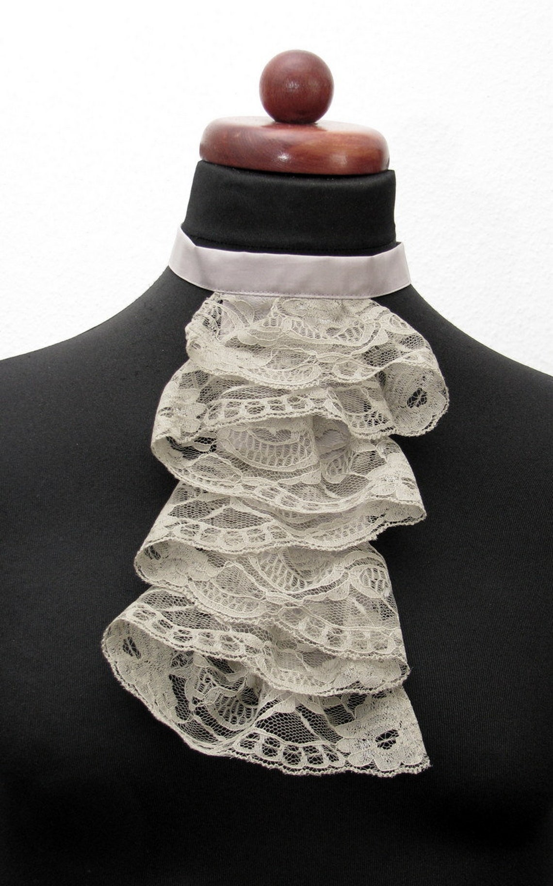 Jabot grau Spitze Victorian Goth Steampunk Barock Rokoko | Etsy