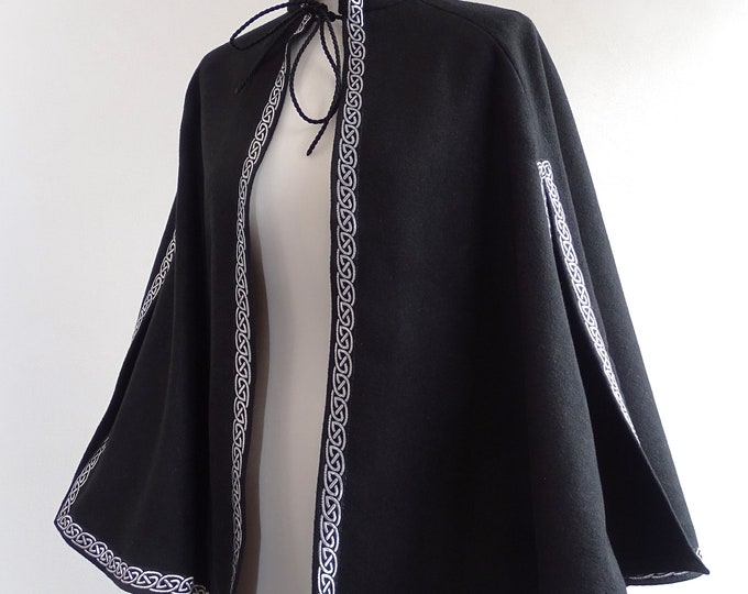 Half Cape Black With Silver Border Shoulder Coat Cape 3/4 Circle Coat ...