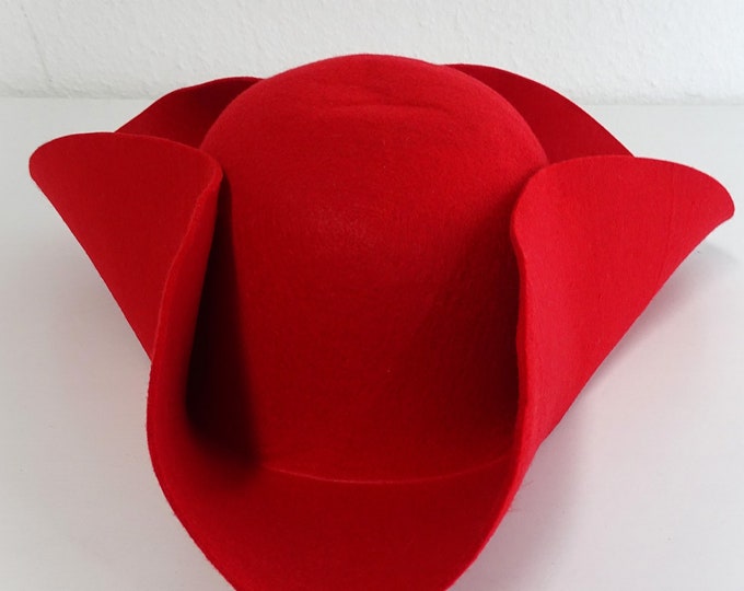 Simple Red Tricorn Pirate Hat Baroque Rococo LARP Soft Felt Hat Size L ...