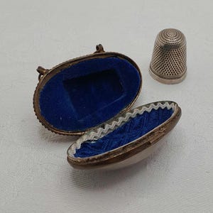 Mother of Pearl Thimble Case With Thimble, Nineteenth Century - Etsy