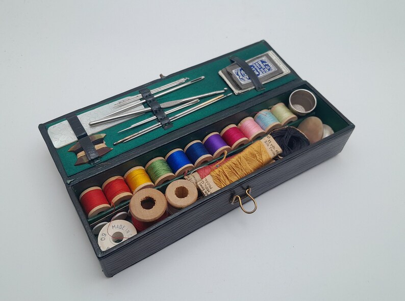Antique Leather Sewing Box With Reels, Thread Winder, Needles Etc ...