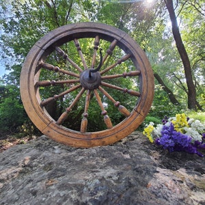 Large wood wheel Antique wheel Spinning wheel Vintage | Etsy