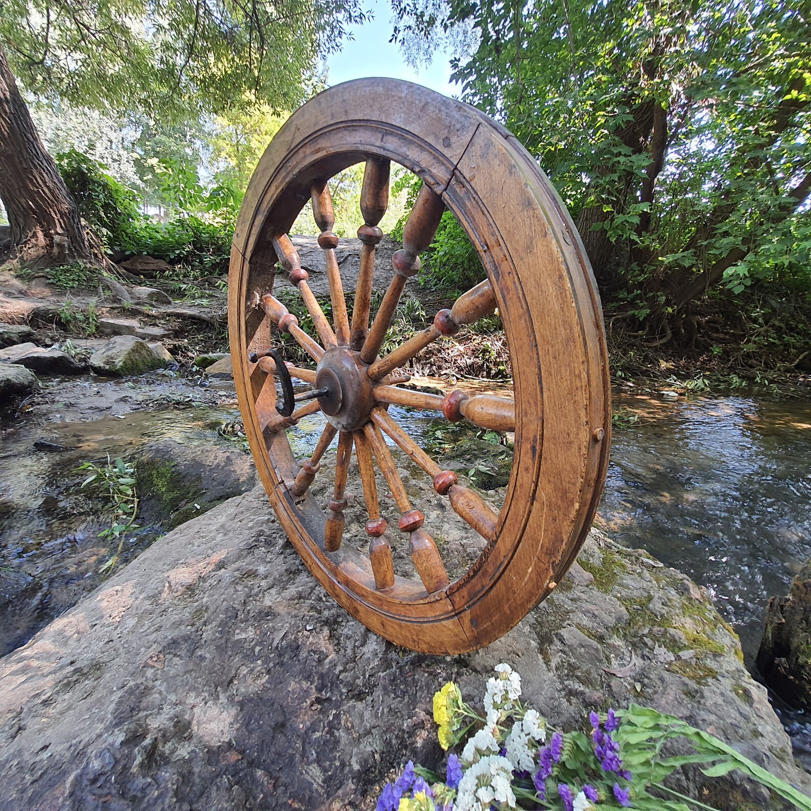 Large wood wheel Antique wheel Spinning wheel Vintage | Etsy