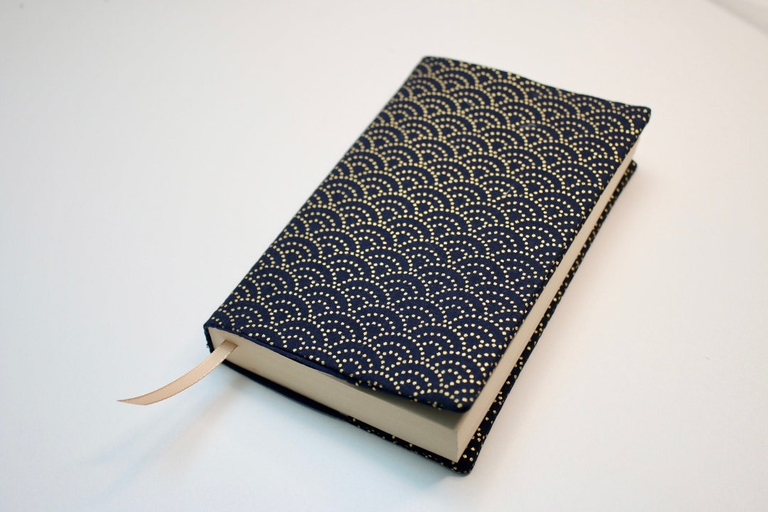 Pocket Book Cover With Integrated Bookmark Book Pocket/cover ...