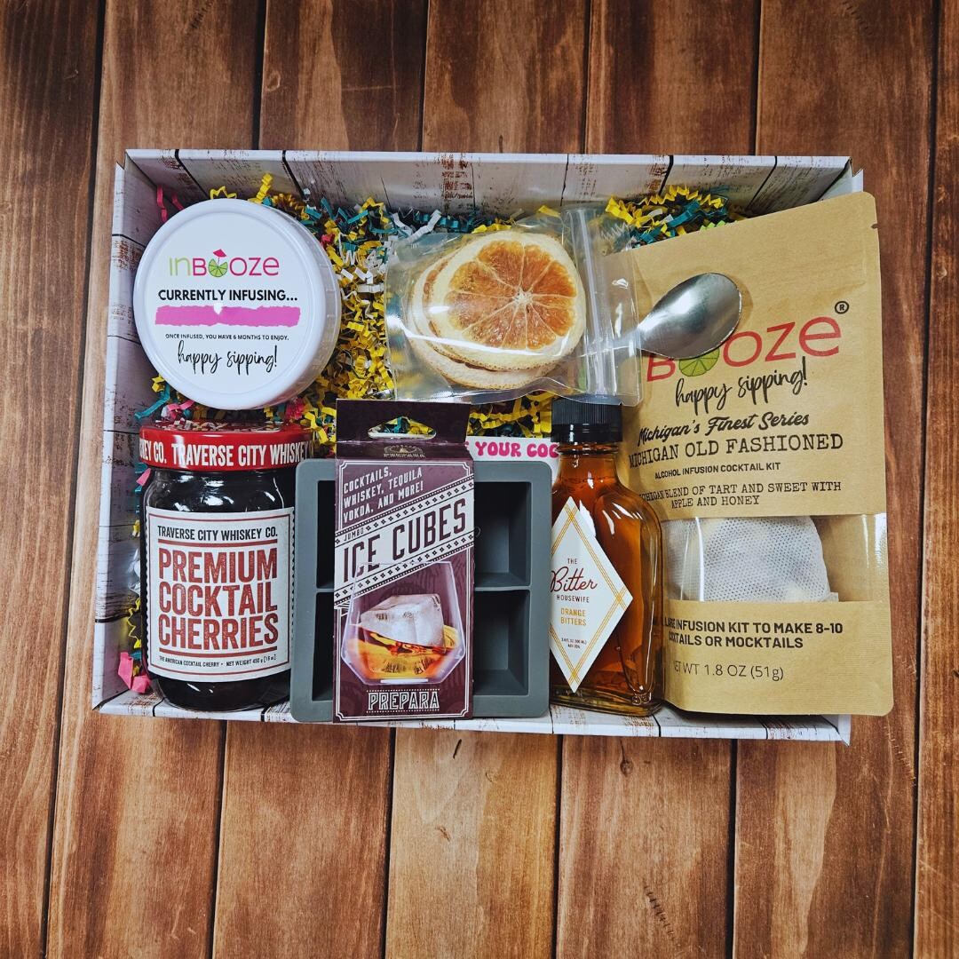 Bourbon Whiskey Gift Box: Cocktail Cherries & Bitters - Etsy
