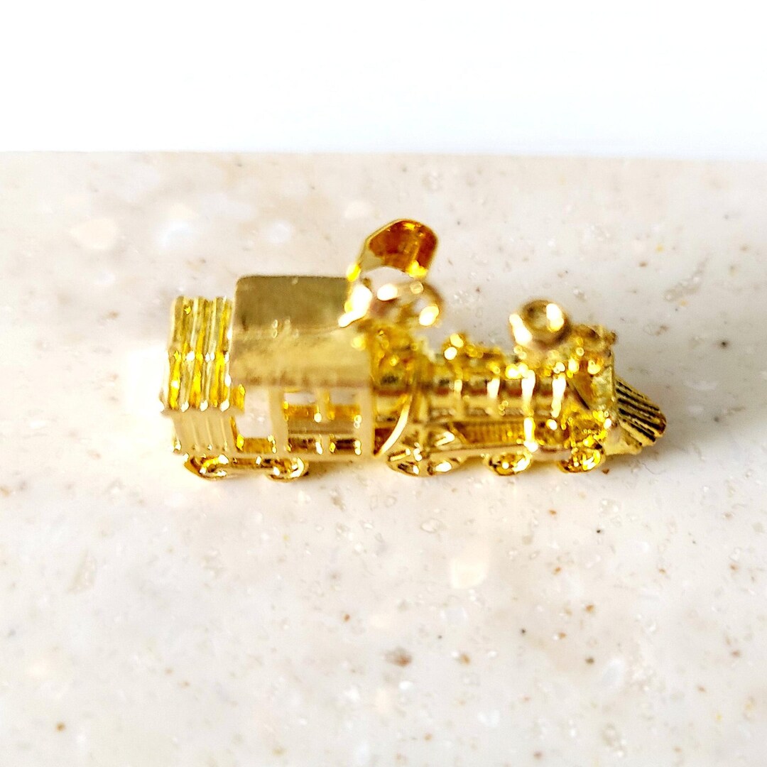 FUN CHARM Train Locomotive Old Fashioned Retro Trains Cars Machinery ...
