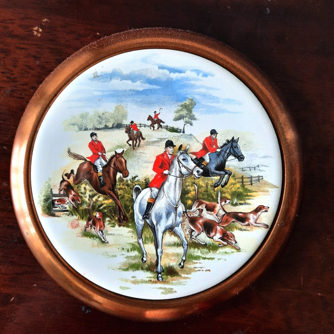 Horses Decor 1950s Fox Hunting Plaque England UK Round Ceramic - Etsy