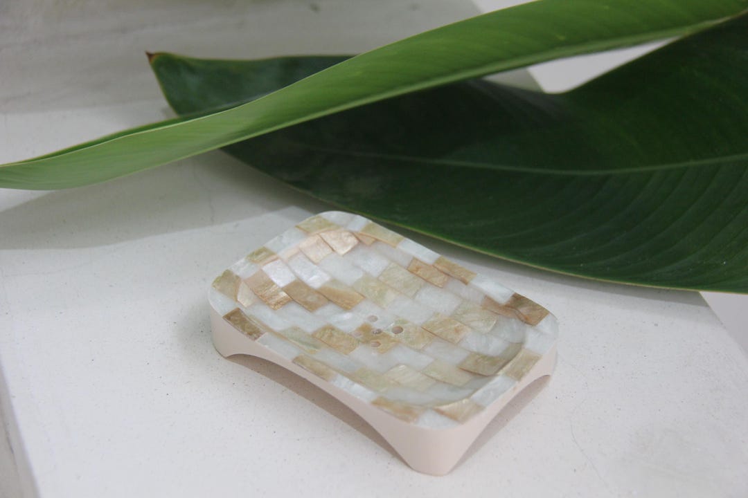 Capiz Soap Dish – Gold Finish - Etsy