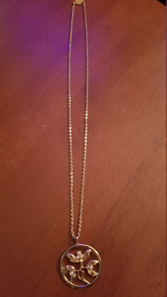 Vintage Avon Gold & Pearl Necklace - Gem