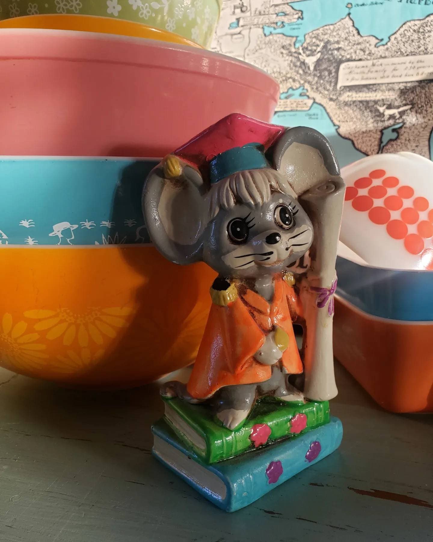 Vintage 1968 Japan Made OSA Bright Colored Mouse With Diploma - Etsy