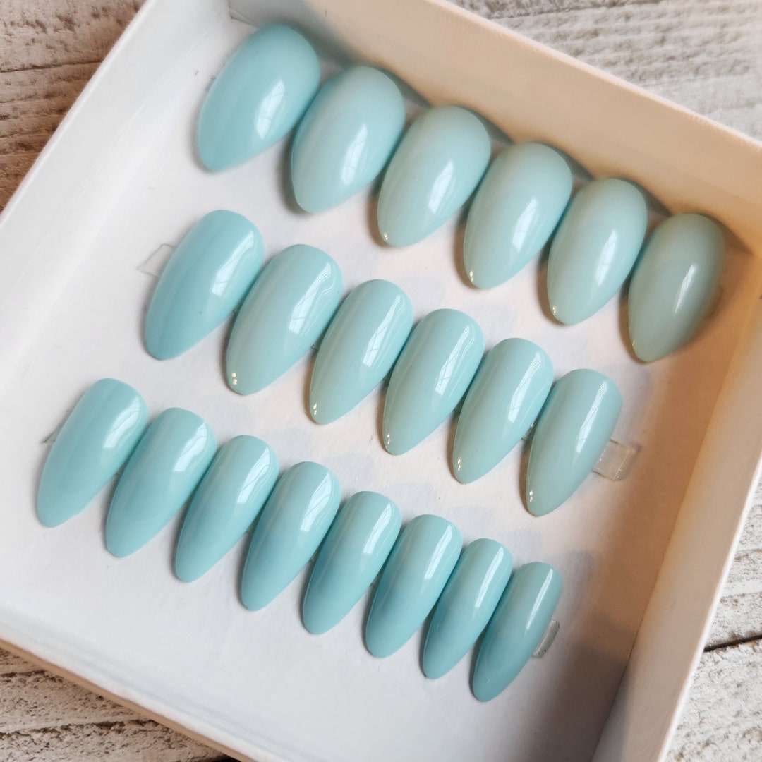 Full Set - Mint Blue Fake Nails. Handmade Reusable Press on Nails ...